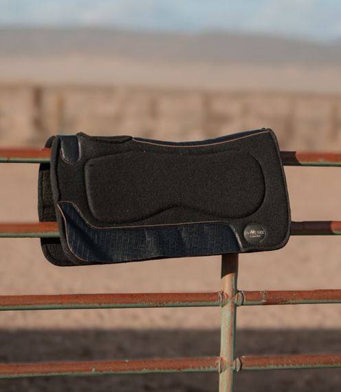 Gel Saddle Pads – Phoenix Equine